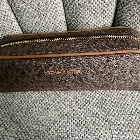 Michael Kors | Bags | Michael Kors Pencil Case Makeup Bag | Poshmark